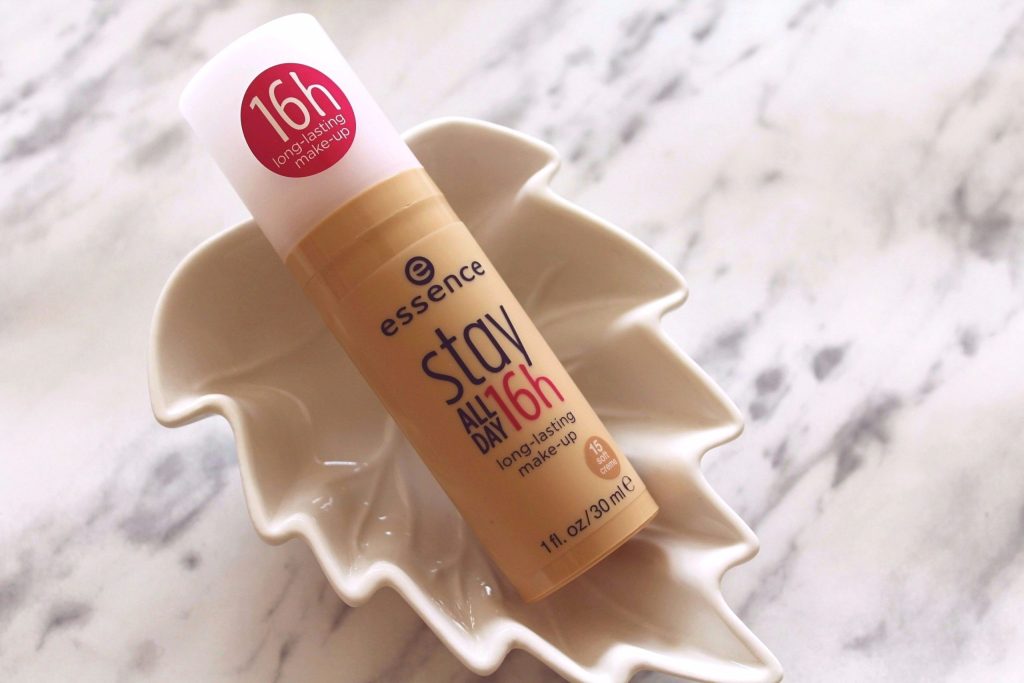 Essence Stay ALL DAY 16h fond de ten Review si Pareri personale